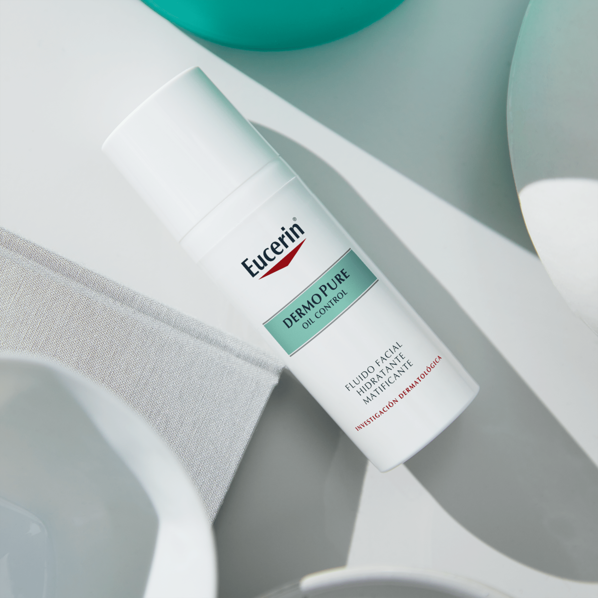 Fluido Facial Hidratante Matificante DermoPURE Oil Control | Eucerin Fluido Facial Hidratante Matificante DermoPURE Oil Control | Eucerin